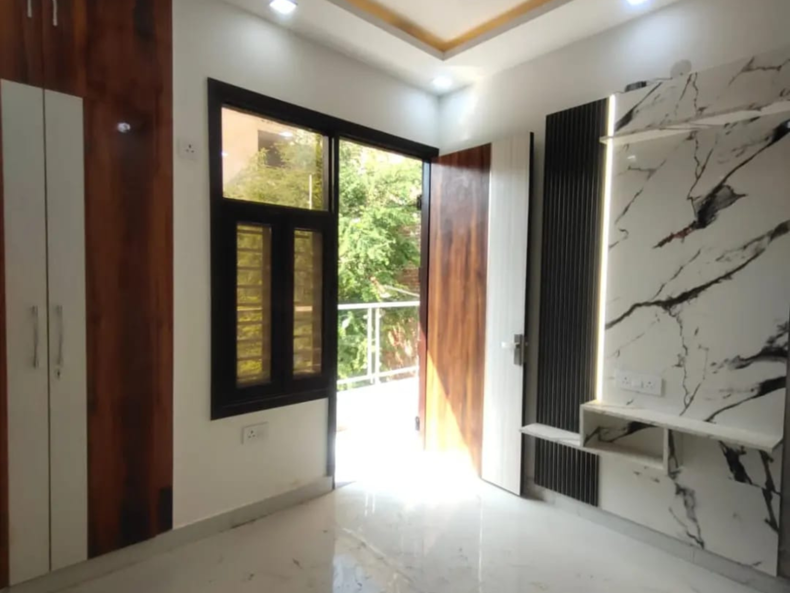 Flats in Dwarka Delhi | Swastik Properties & Developers